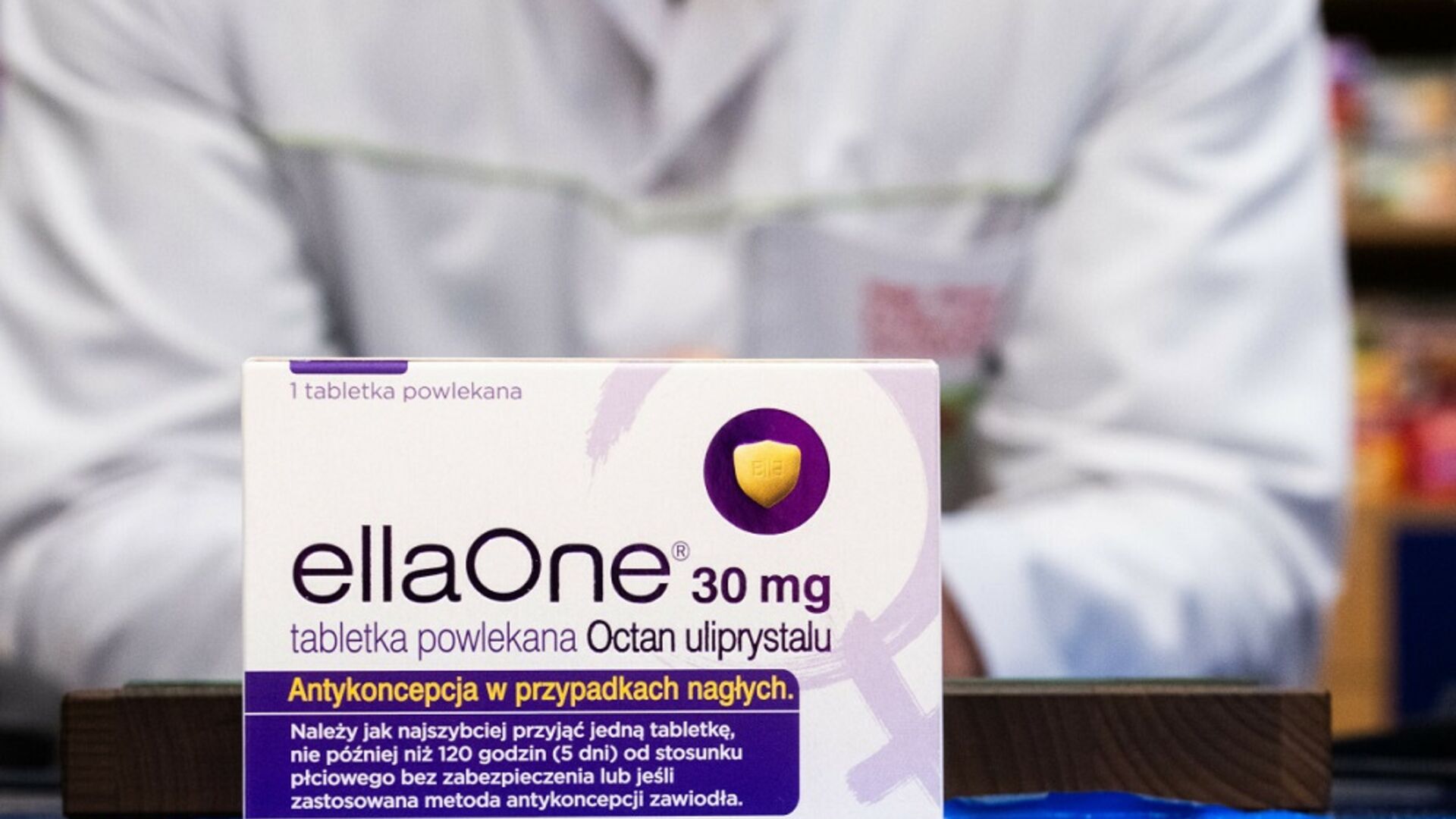 Tabletka „dzień po” na receptę farmaceutyczną. Zasady i koszty ...