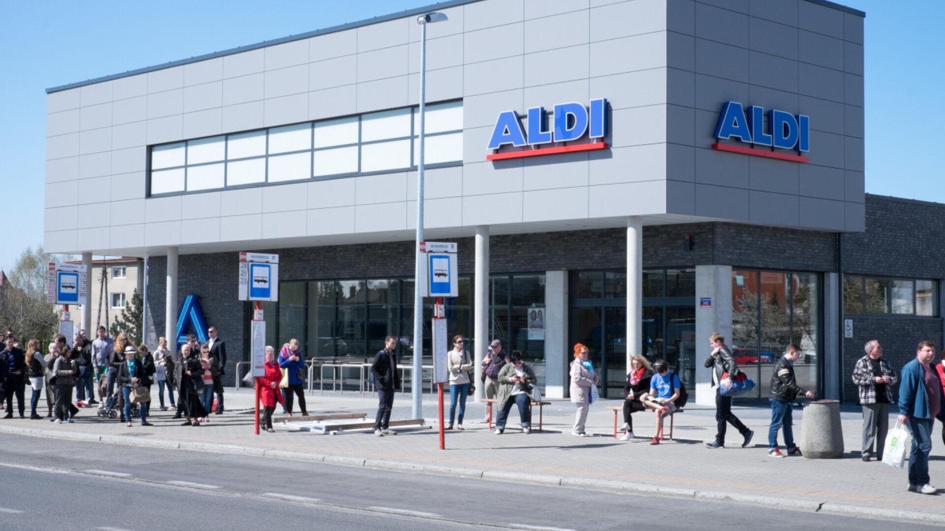 Aldi wycofuje dwa produkty. W jednym z nich są kawałki plastiku ...